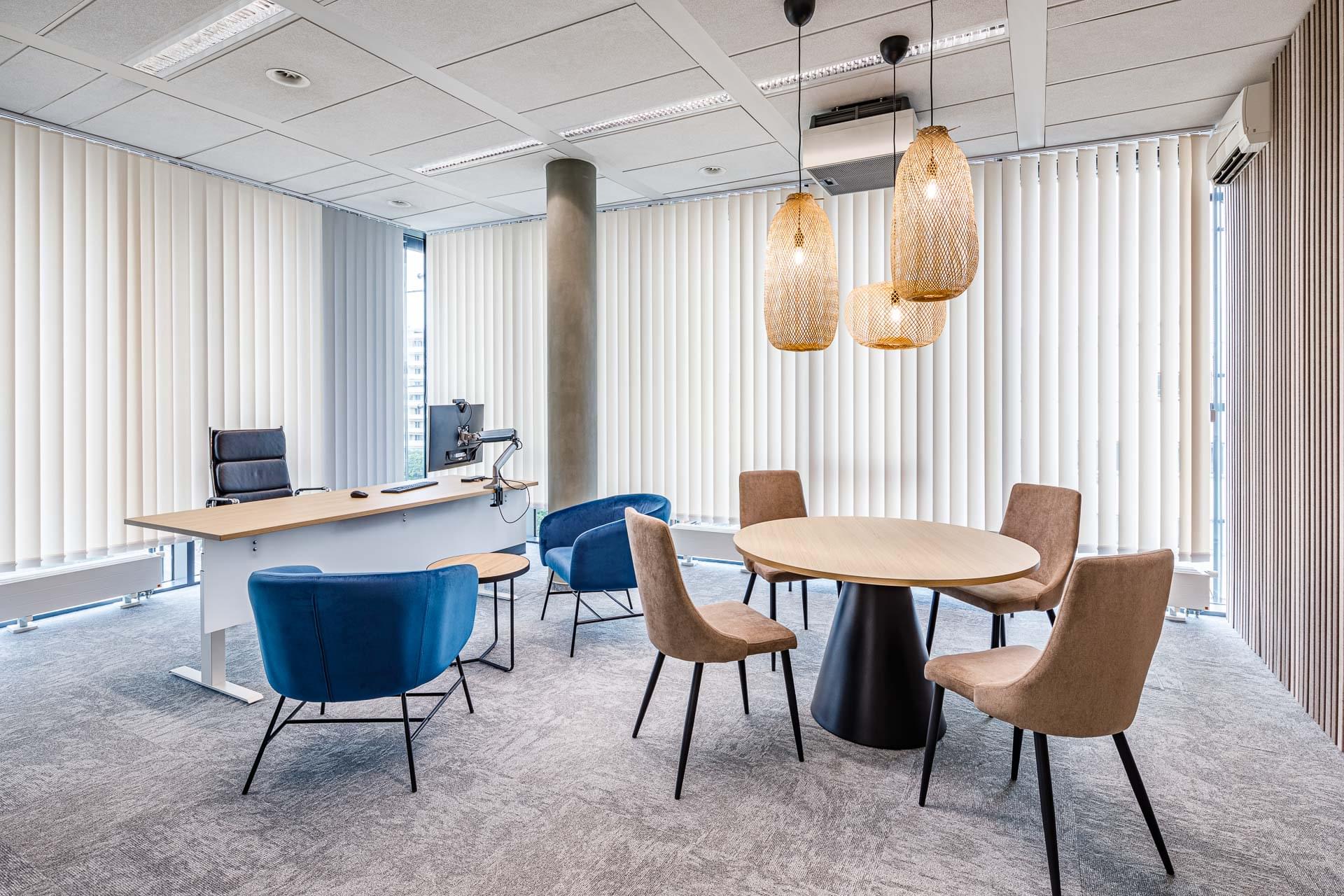 How to set up the CEO's office? Avoid old habits | CAPEXUS.cz