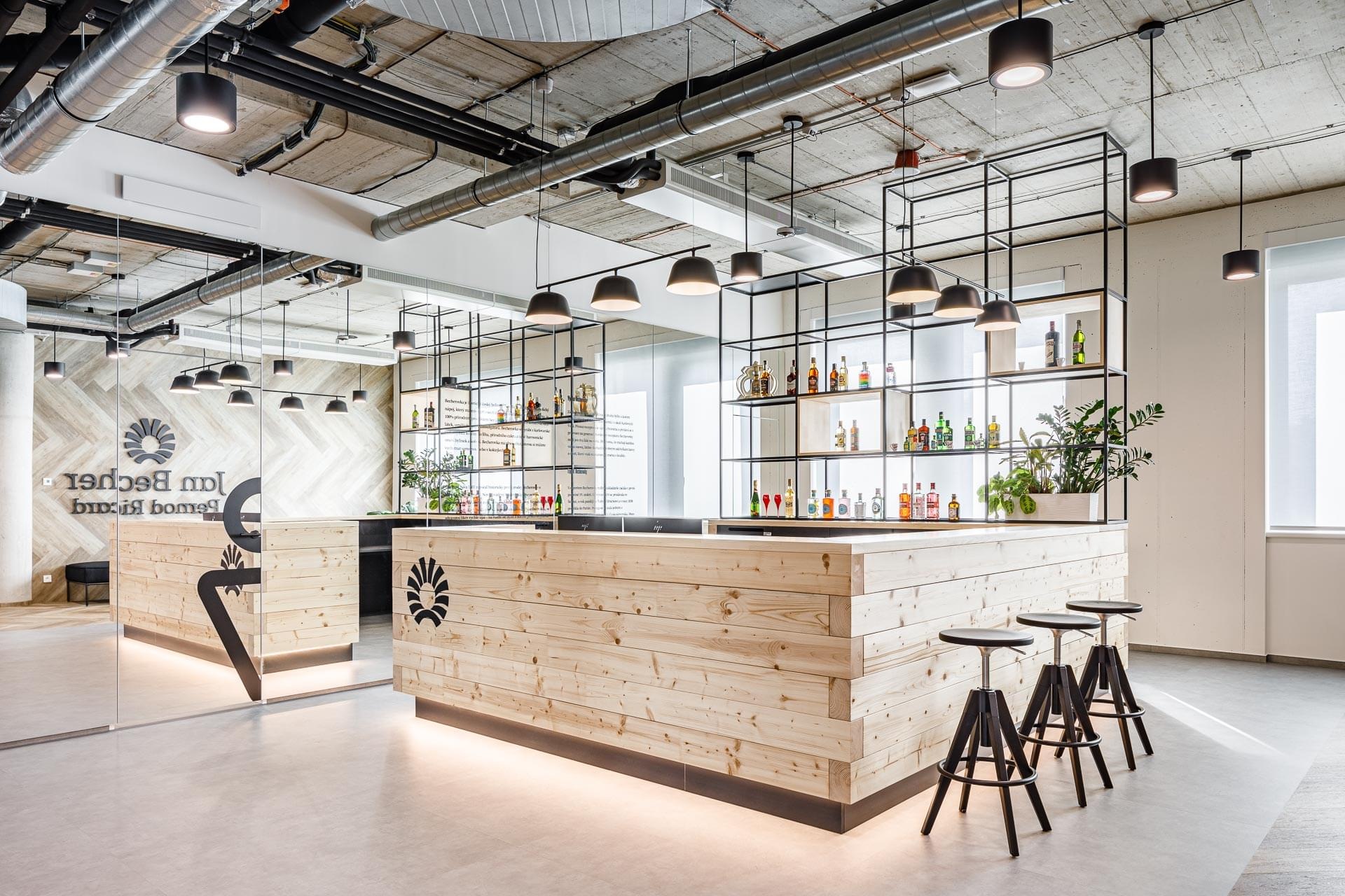 Office bar and meeting rooms inspired by famous liqueurs. This is what ...